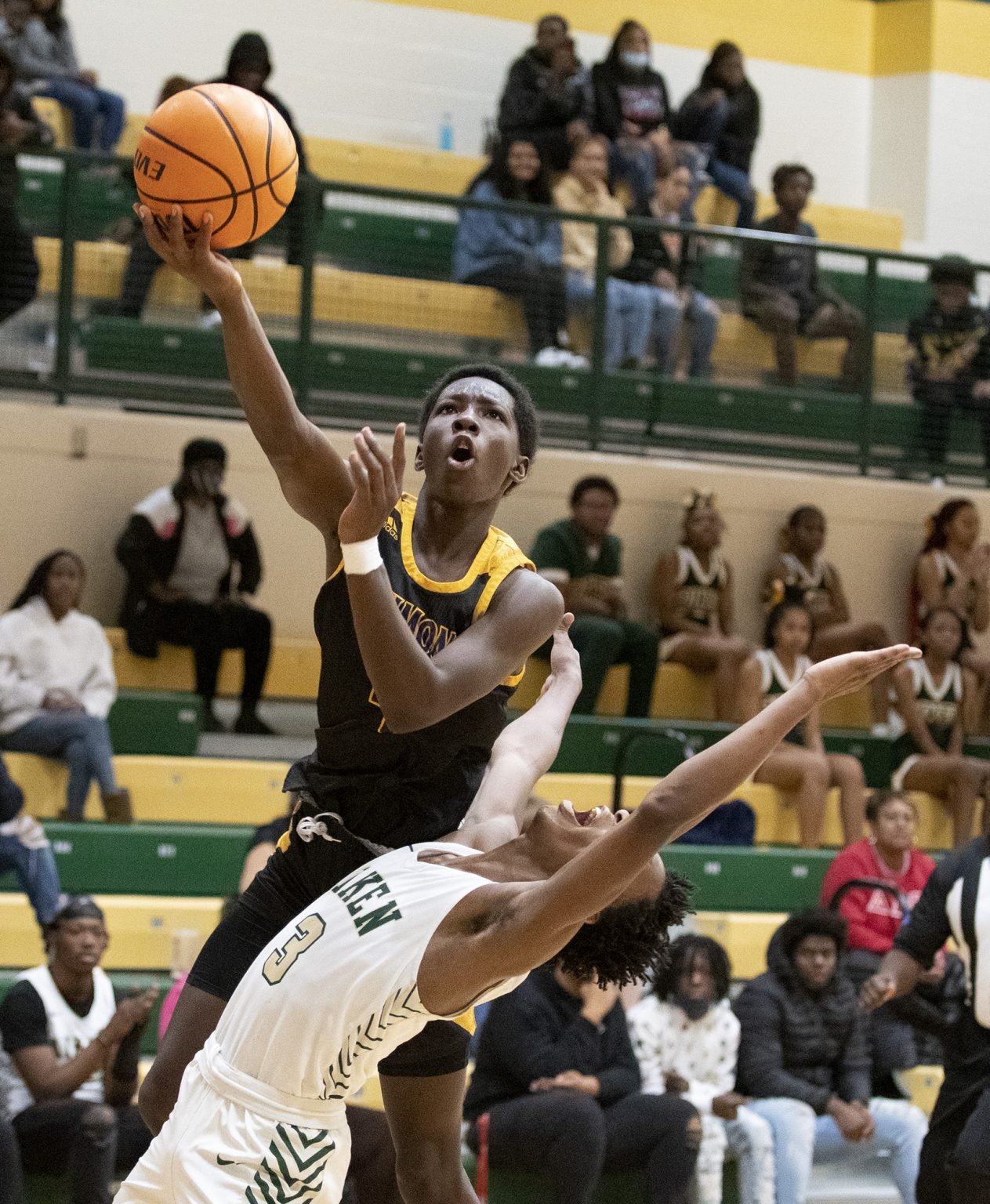 Photojournalism: Richmond Academy and Aiken basketball - The Augusta Press