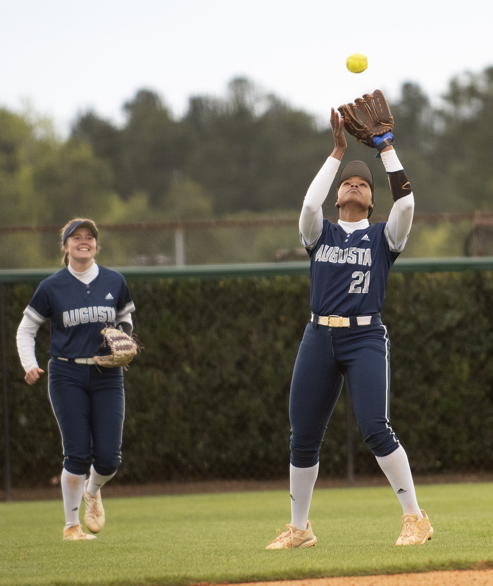 Photojournalism: Augusta University softball team splits doubleheader ...